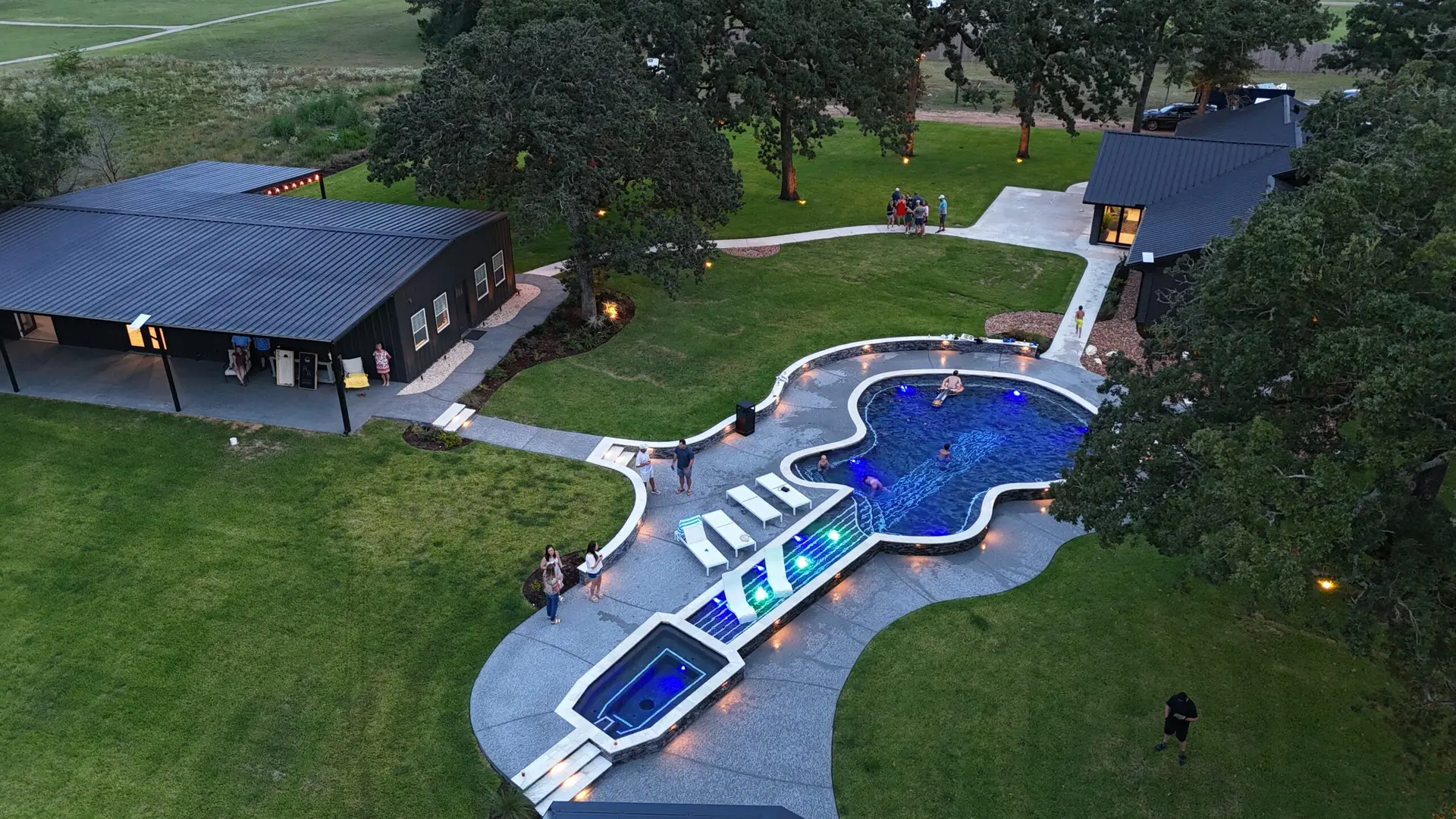 Home - rocknrollranch.com
